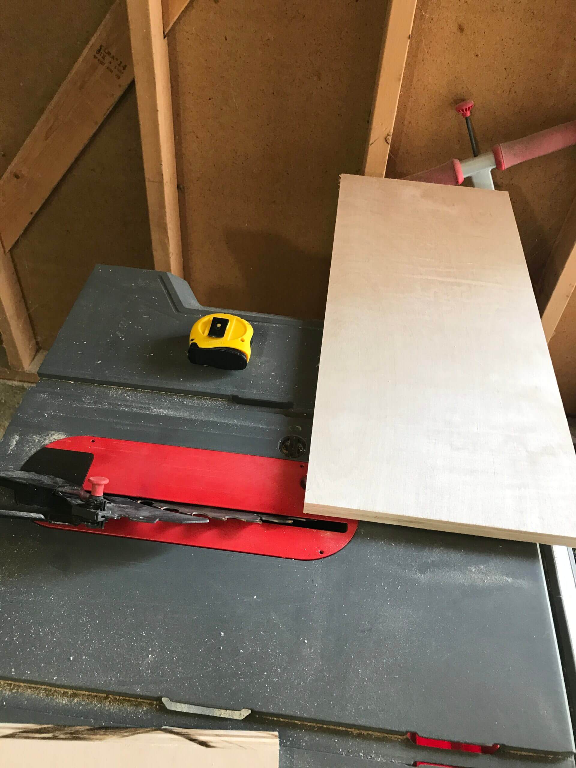 How to: Make a super simple saw guide – Wood Rather DIY