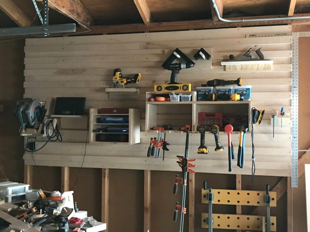 I made a french cleat wall – Wood Rather DIY